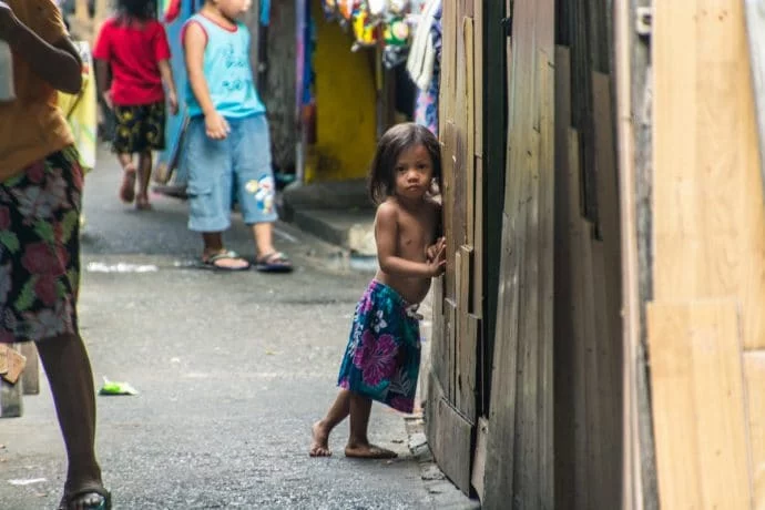 Khlong Toei: Encounters in Bangkok's Largest Slum