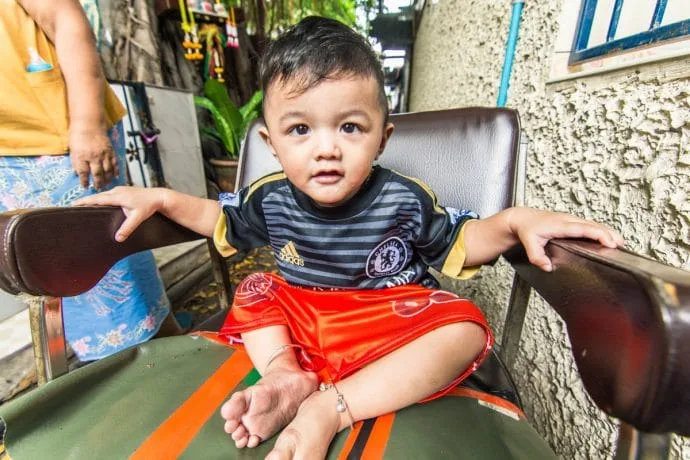 Khlong Toei: Encounters in Bangkok's Largest Slum