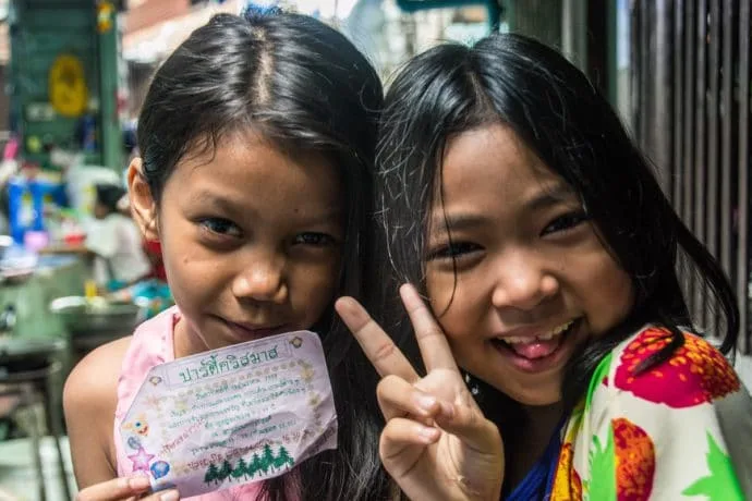 Khlong Toei: Encounters in Bangkok's Largest Slum